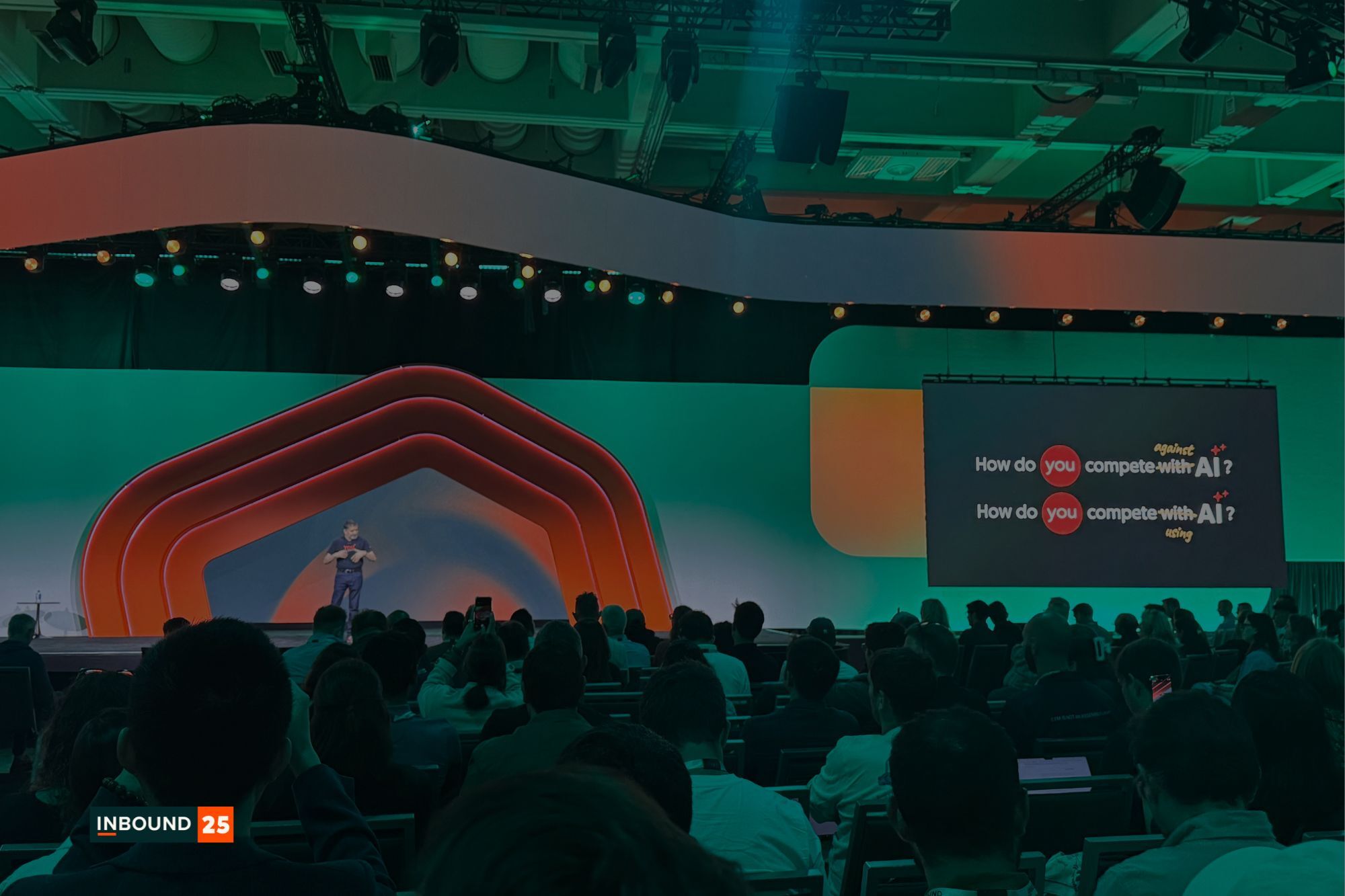 HubSpot INBOUND 2025: tutte le novità tra Data Hub, Breeze Agents e The ...